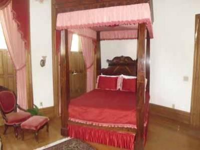 Locations Hub - Dillon House