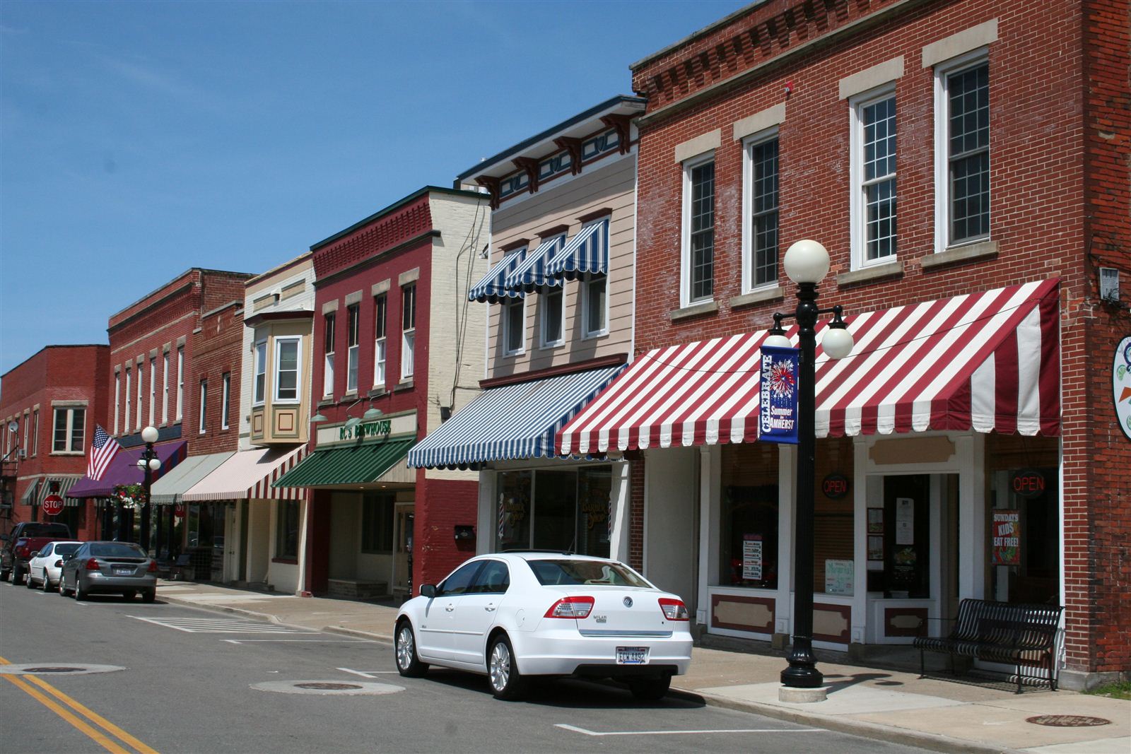 Locations Hub - Amherst, Ohio